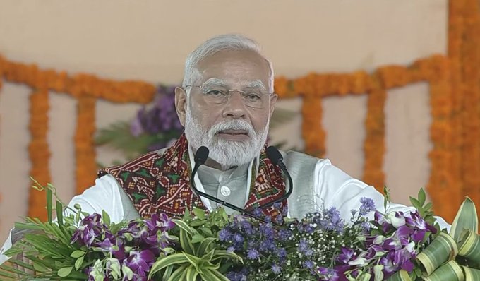 100 દિવસમાં 100 એજન્ડા પૂરા કરવા દિવસ-રાત કામ કર્યું: PM | chitralekha