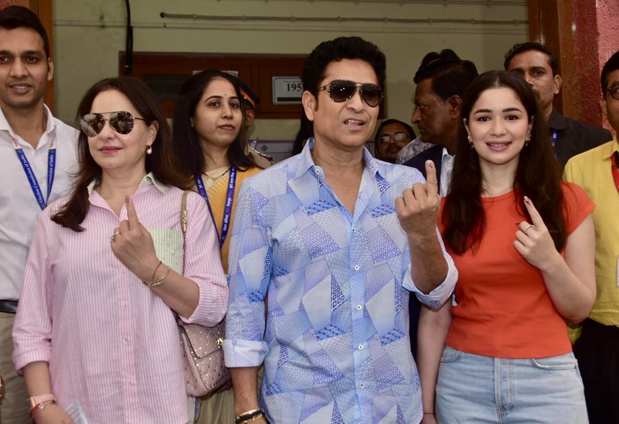 BMC Election: સચિન તેંડુલકરે મત આપી નાગરિકોને કરી આવી અપીલ | chitralekha