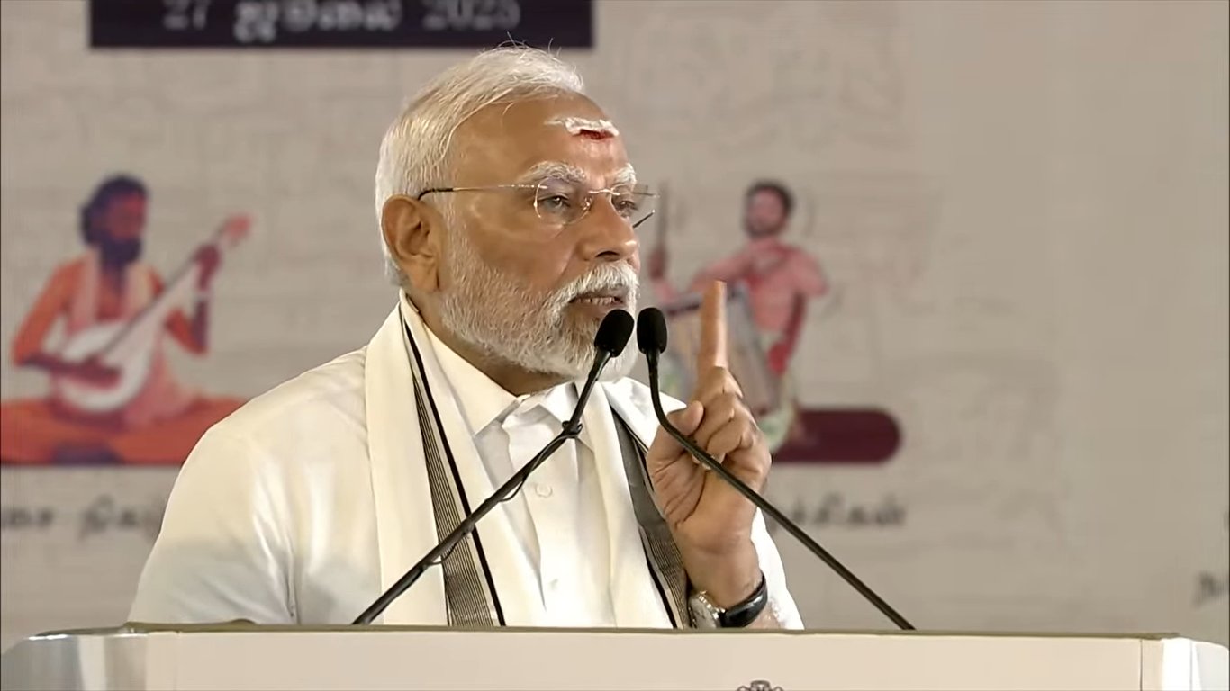 ‘જ્યારે હું ઓમ નમઃ શિવાય સાંભળું ત્યારે મારા રૂંવાડા ઉભા થઈ જાય : PM મોદી | chitralekha